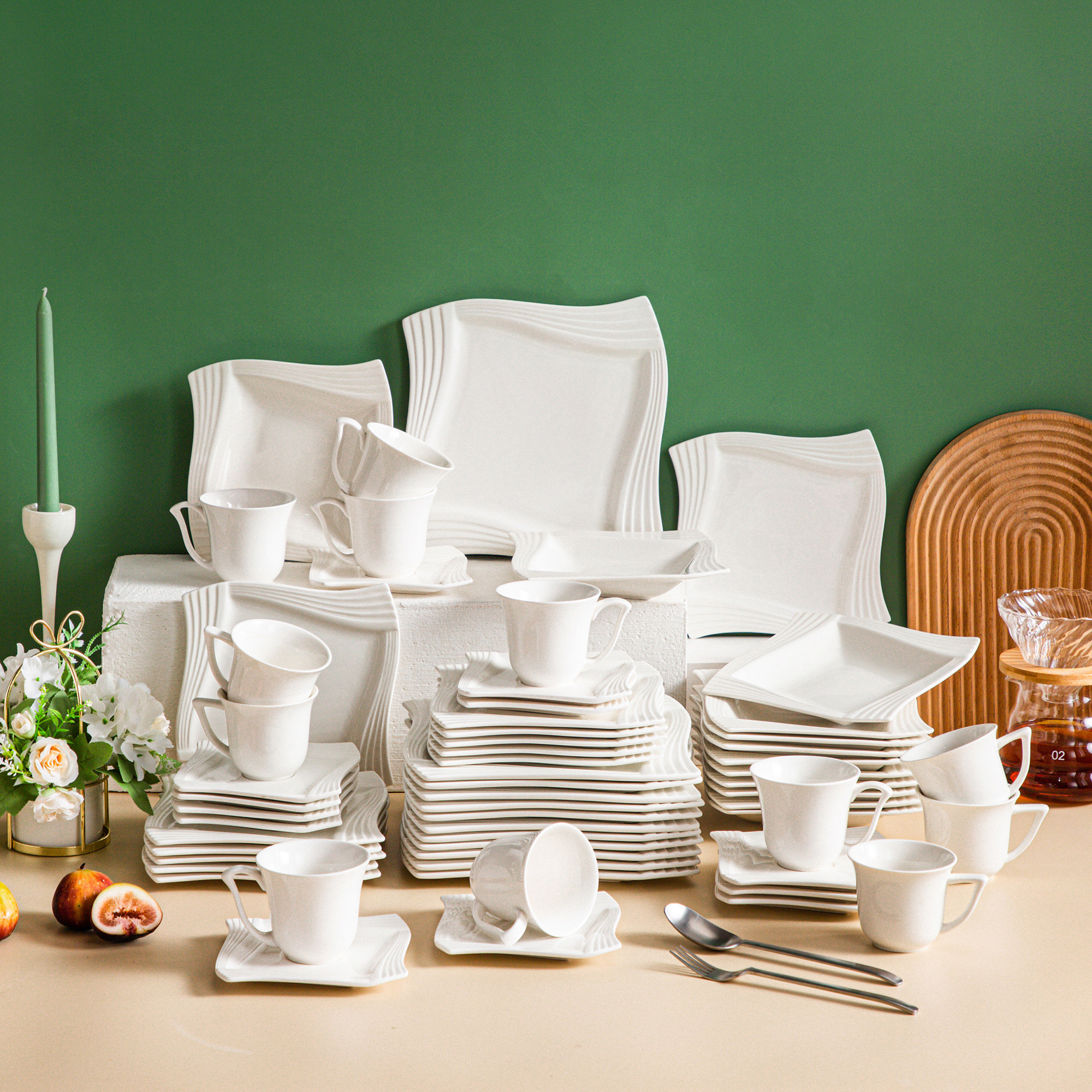 Ivy Bronx Ruprecht 60 Piece Porcelain Dinnerware Sets, Service For 12 ...