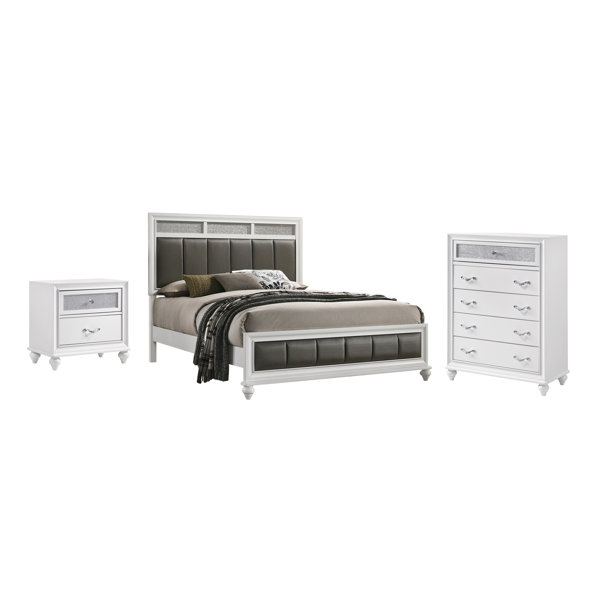 CDecor Home Furnishings Halifax White 3-Piece Bedroom Set with Chest ...