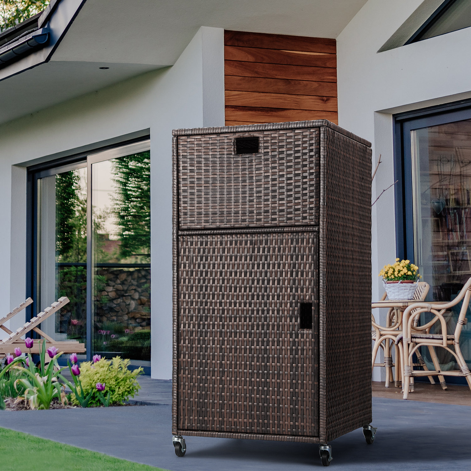 Patio Novagarden Outdoor Towel Rack For Pool Outdoor Pool Towel Storage ...