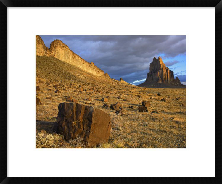 Global Gallery 'Shiprock, the Basalt Core of an Extinct Volcano, New ...