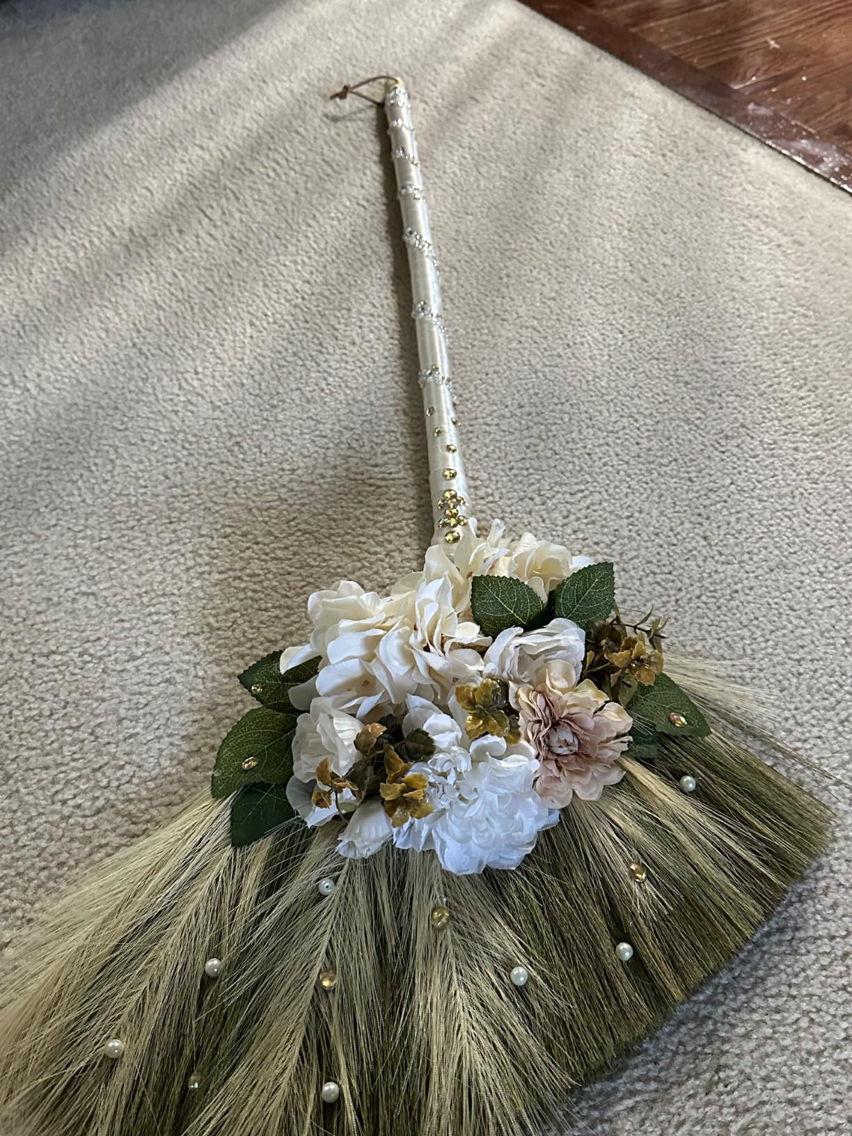 MODVAT Long Handle Broomstick Grass Broom 20.87 x 39.76 x 0.98 inches ...