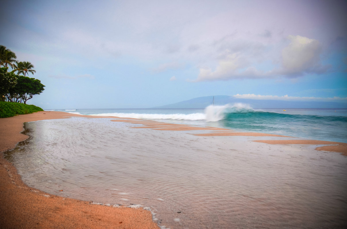 The Finishing Touch Kaanapali Sunrise Wave Hawaiian Islands by Kelly ...