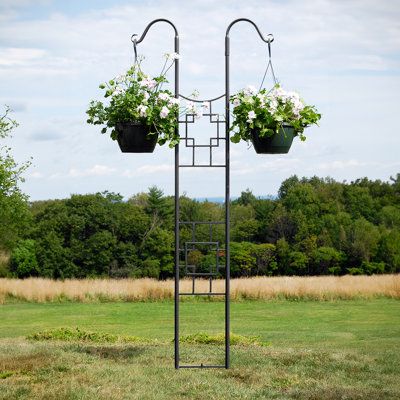 gothic style trellis