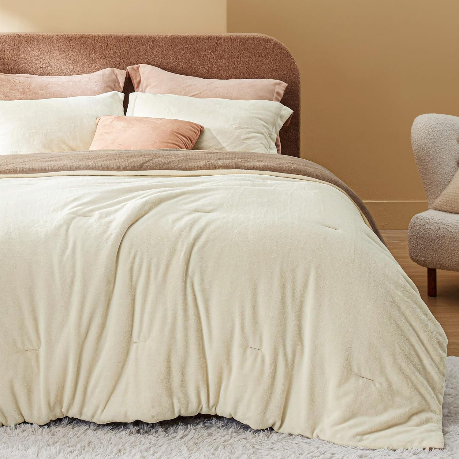 AMIPOR Queen Comforter Set, Cozy Warm Beige Bedding Set Anti-Static, 4 ...