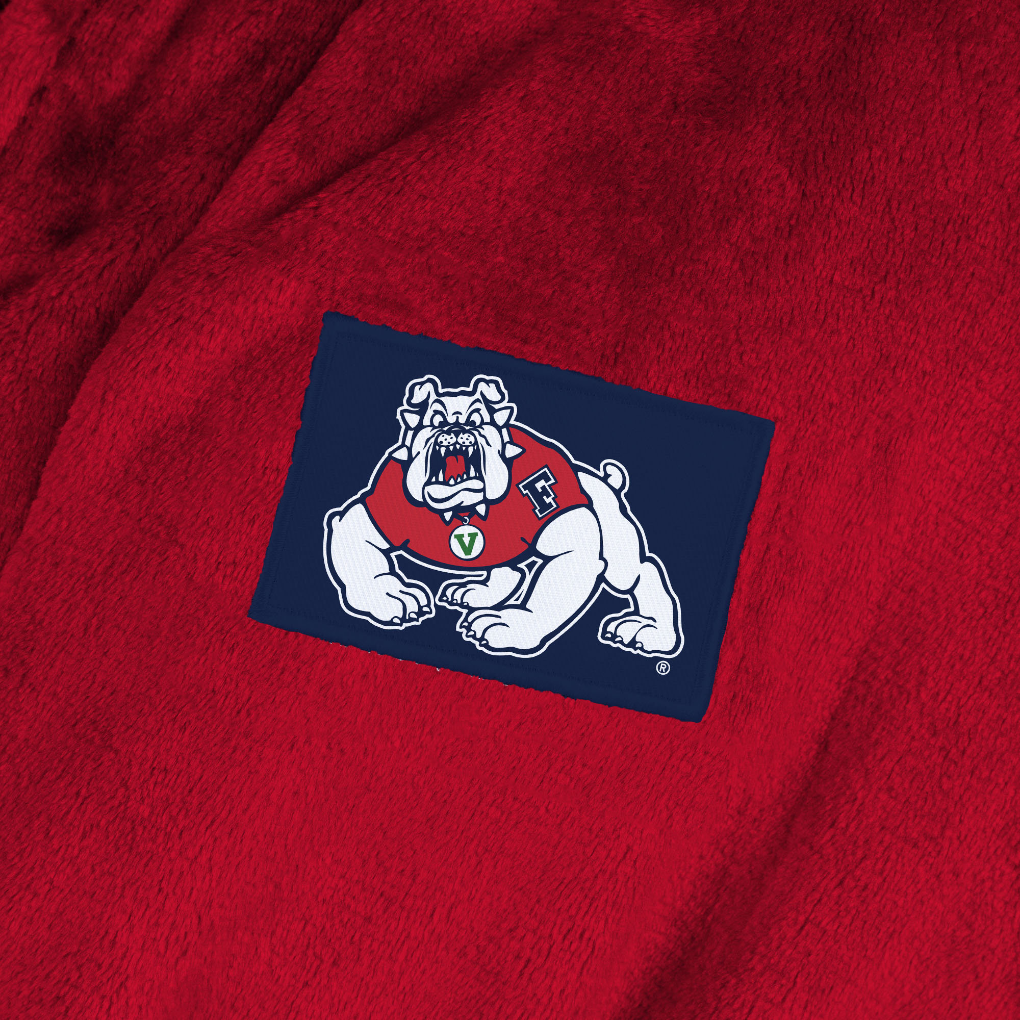 Hokku Designs NCAA Fresno State Bulldogs Team Pride Silk Touch Robe ...