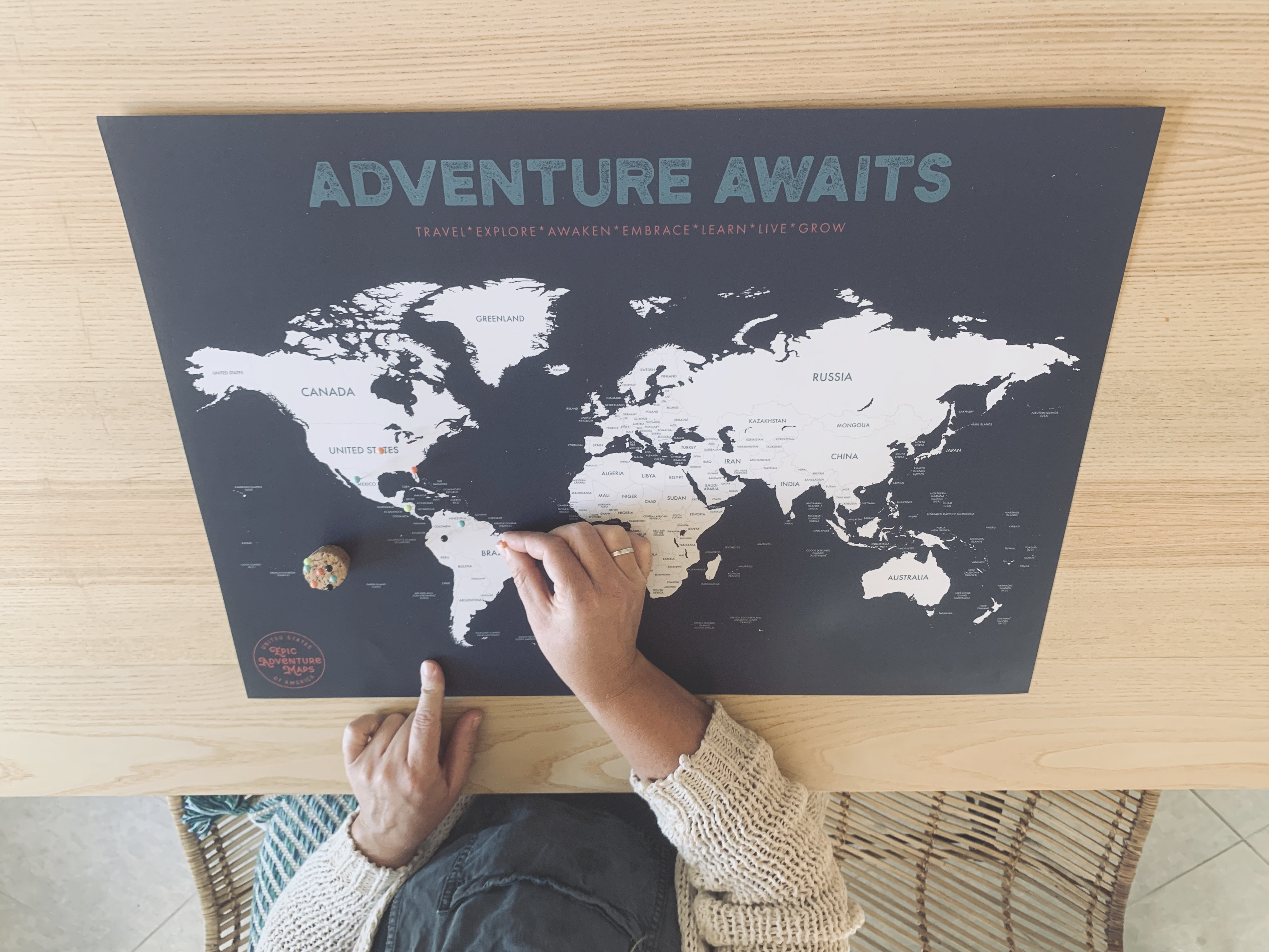 Epic Adventure Maps Push Pin World Map Poster, 17" x 24" "& Reviews ...