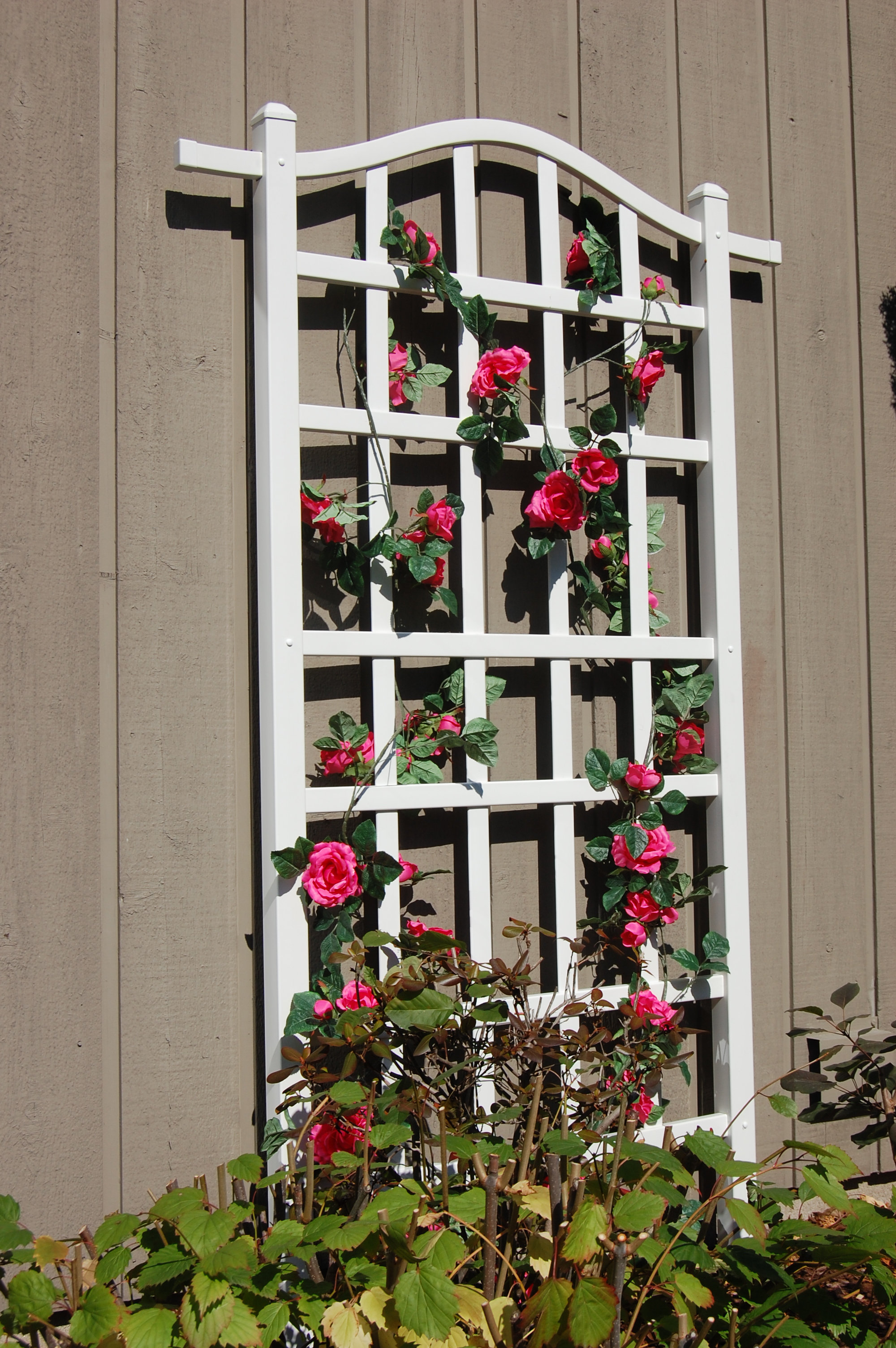 August Grove® Kersam Vinyl Lattice Panel Trellis & Reviews - Wayfair Canada