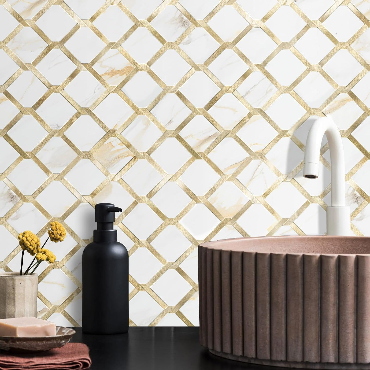 FashionSecretsLLC Vamos Tile Rhombus Seamless Peel and Stick Tile ...