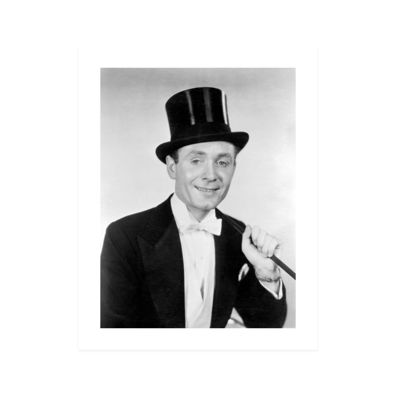 Globe Photos Entertainment & Media Portrait of Smiling Conrad Veidt ...