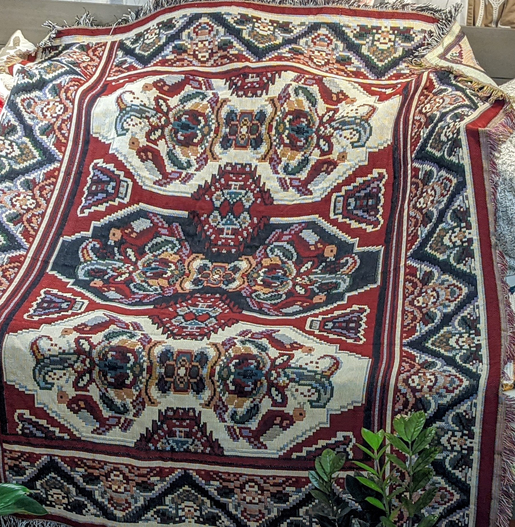 DaDa Bedding Geometric Tapestry Throw | Wayfair