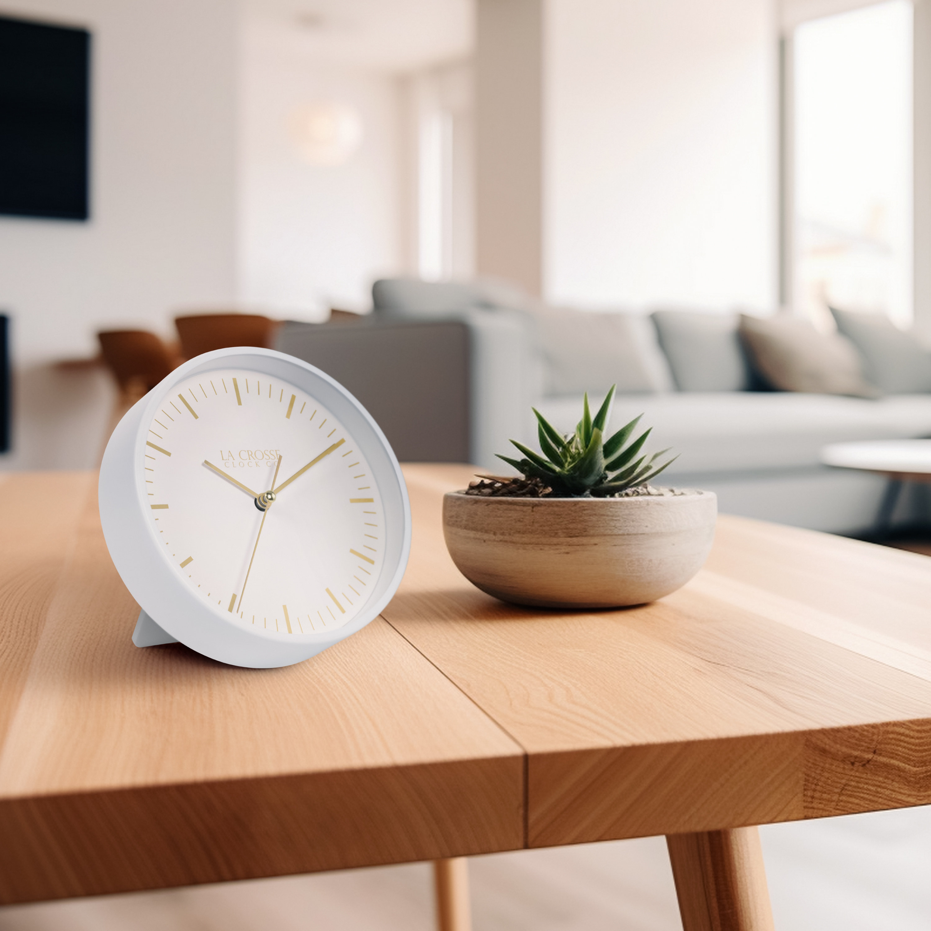 La Crosse Technology 6" Ella Silent Sweeping Quartz Tabletop/Wall Clock ...