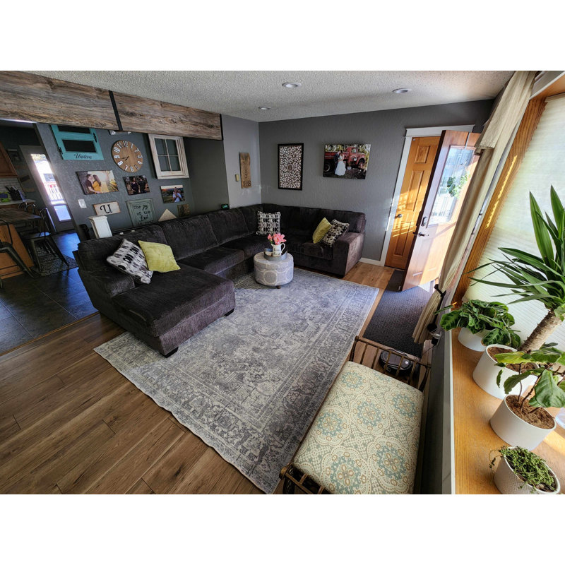 Bungalow Rose Oveda Oriental Rug & Reviews | Wayfair