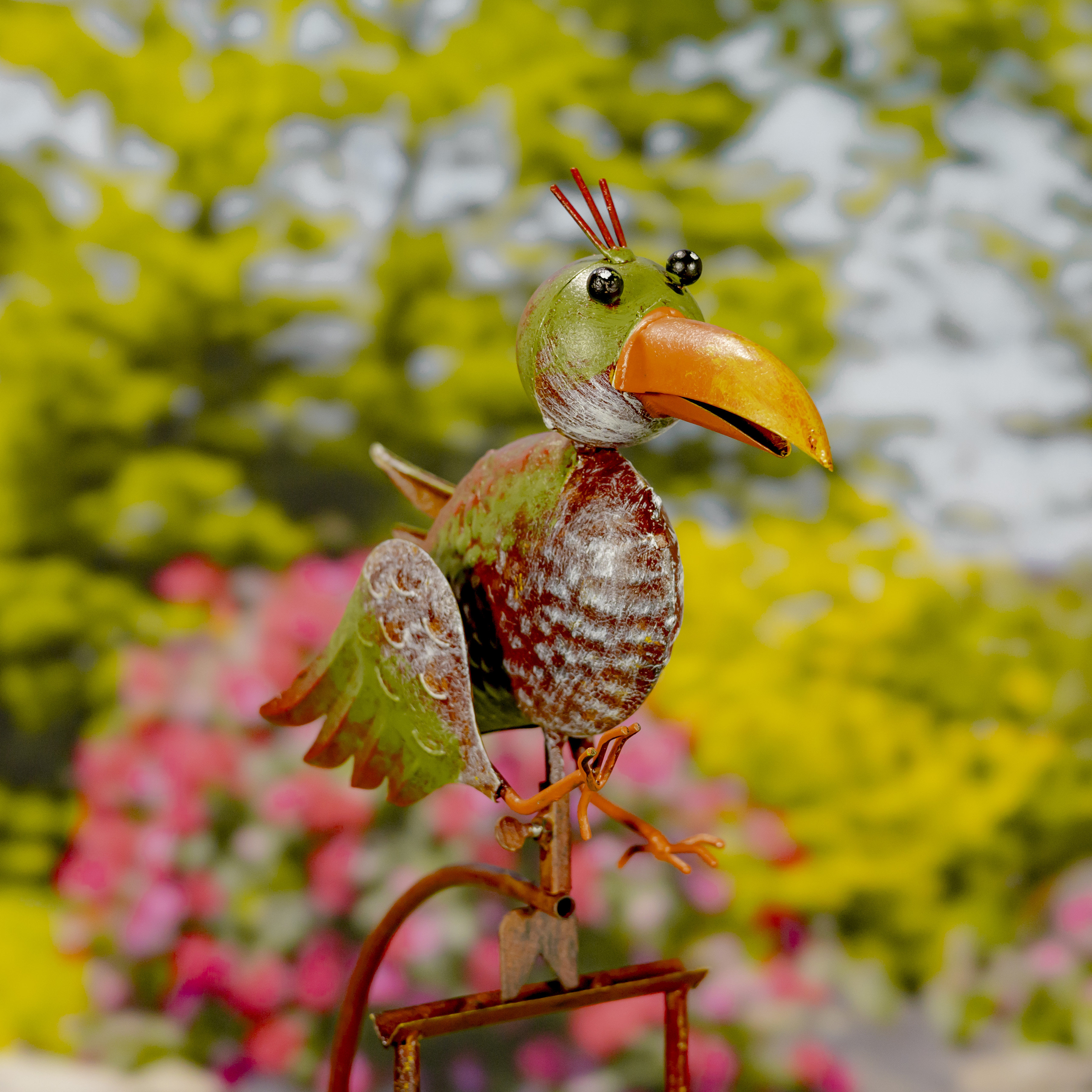 Arlmont & Co. 55.25" Tall Metal Parrot Rocking Stake "Pebbles" | Wayfair