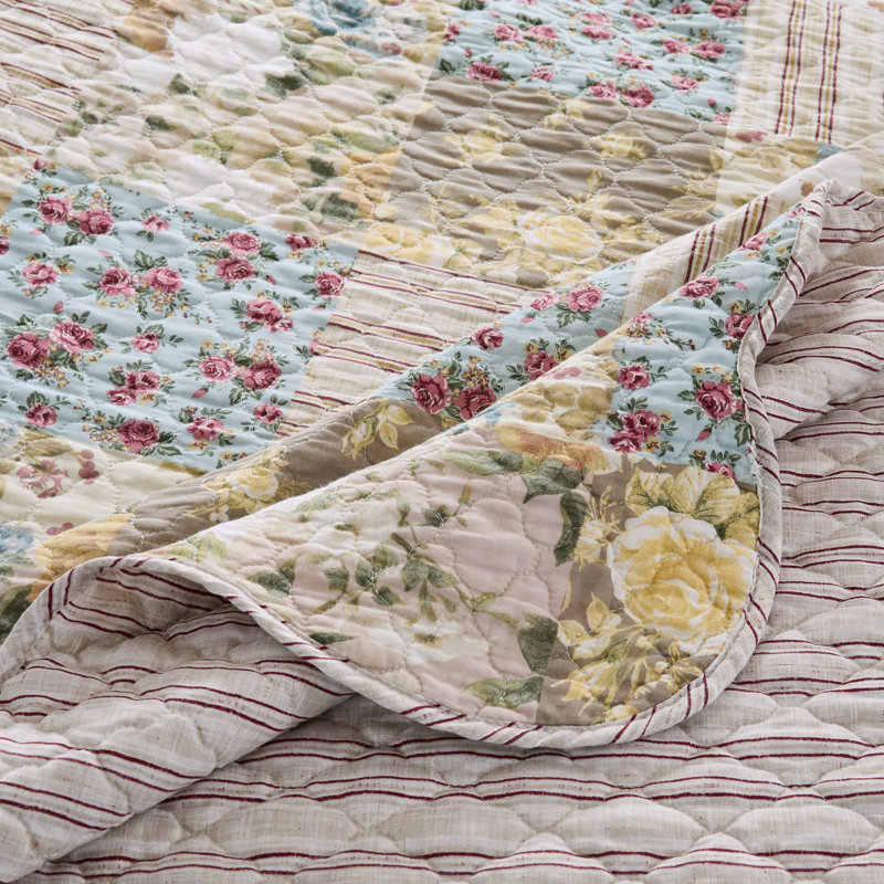 Greenland Home Fashions French Country Reversible Patchwork Print ...