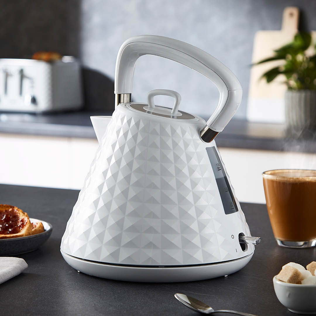 Geepas 4 Slice Bread Toaster & 1.5L Cordless Electric Kettle Combo ...