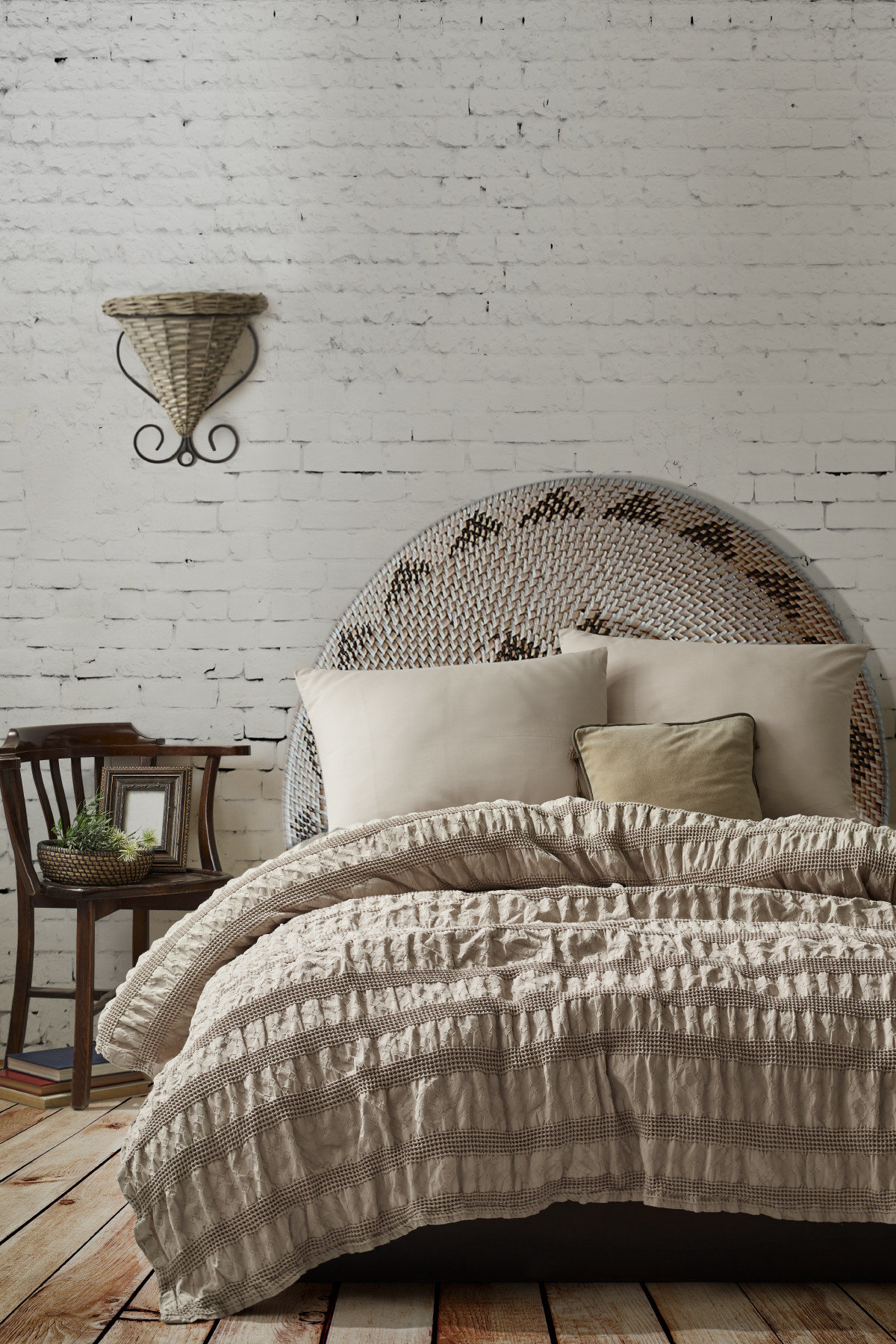 Asir Group INC Cosper 100% Cotton Modern and Contemporary Quilt | Wayfair