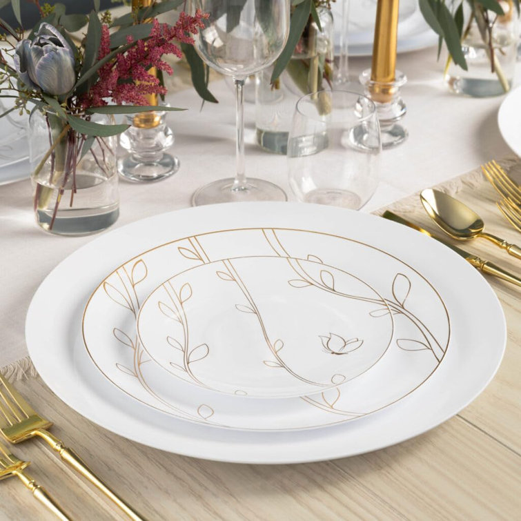 EcoQuality Disposable Plastic Party Supplies Kit for 30 Guests | Wayfair