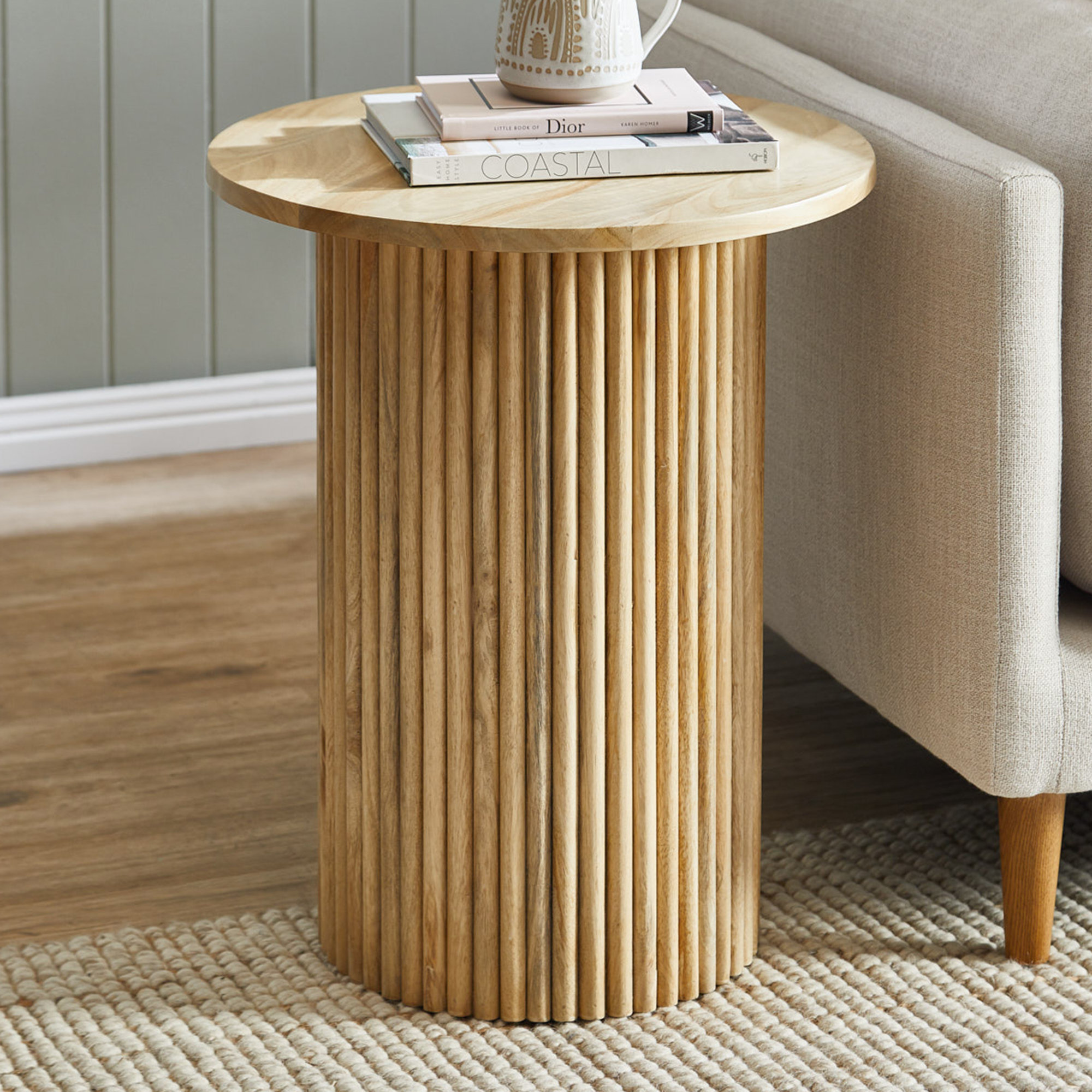 Ivy Bronx Tierra Solid Wood Side Table Pedestal Round Small Sofa Table & Reviews | Wayfair.co.uk