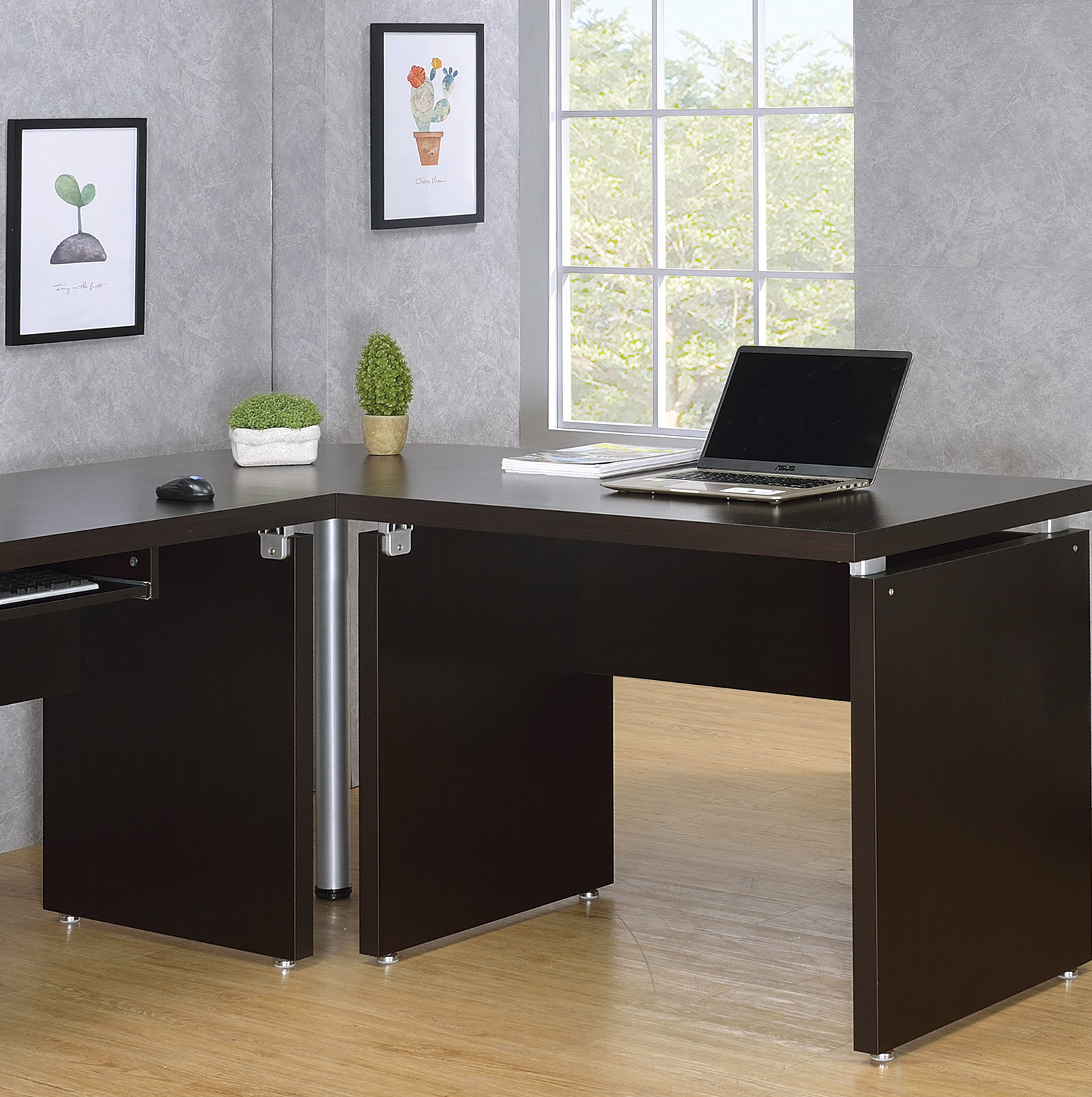 Hokku Designs Einmyria Desk | Wayfair