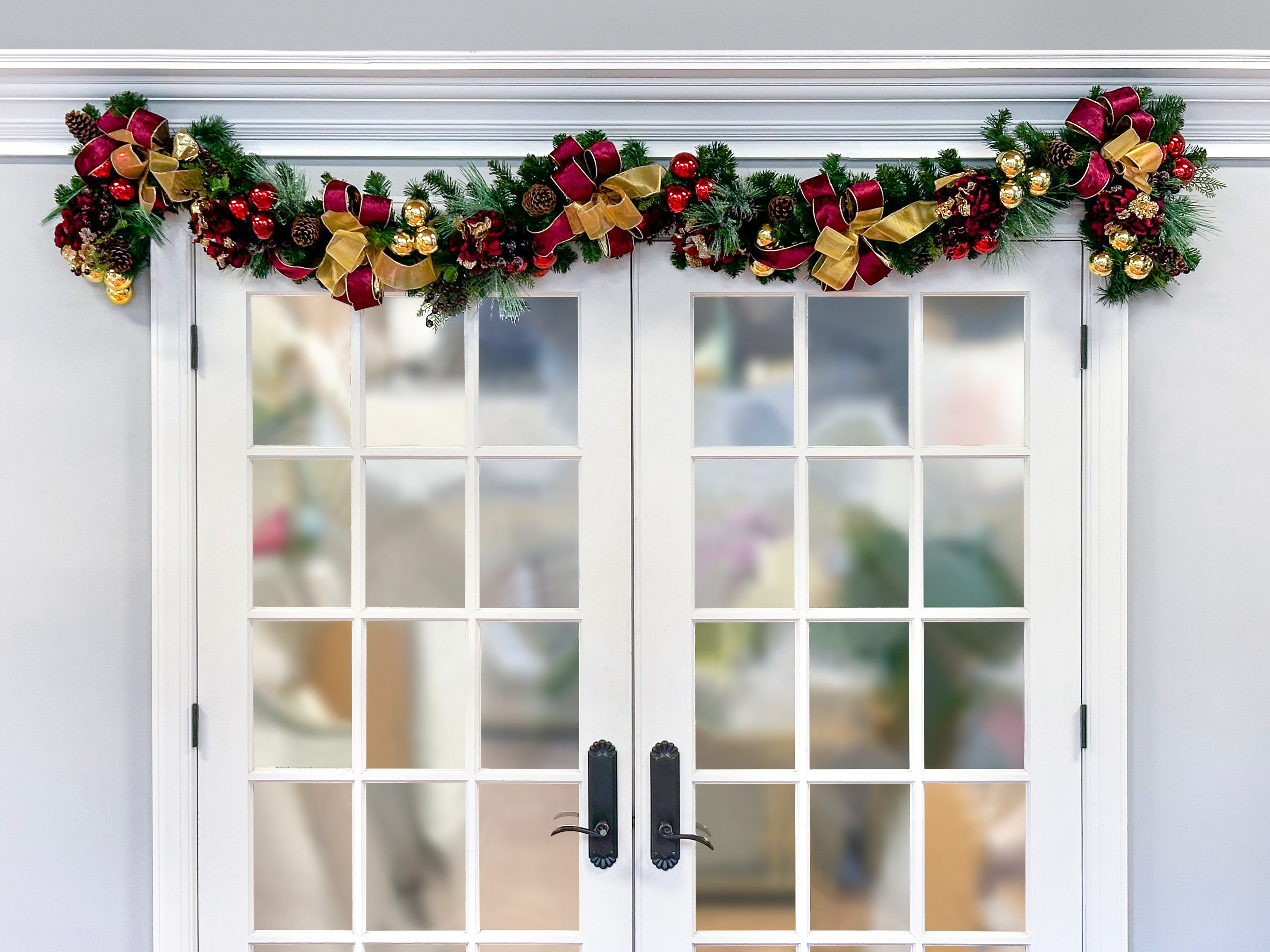 The Holiday Aisle® Jhamal 9' Holiday Garland with Hydrangeas, Ornaments ...