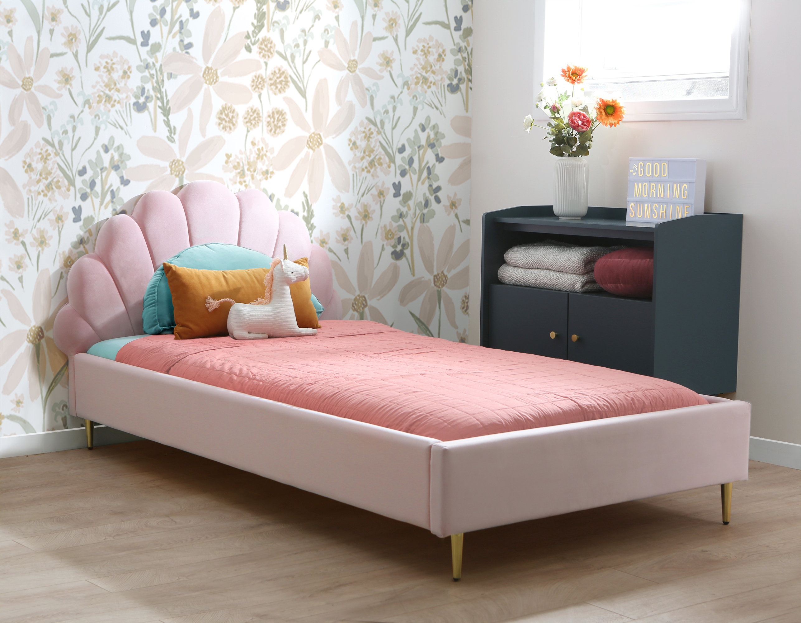 Second Story Home Alana Seashell Twin Bed & Reviews - Wayfair Canada
