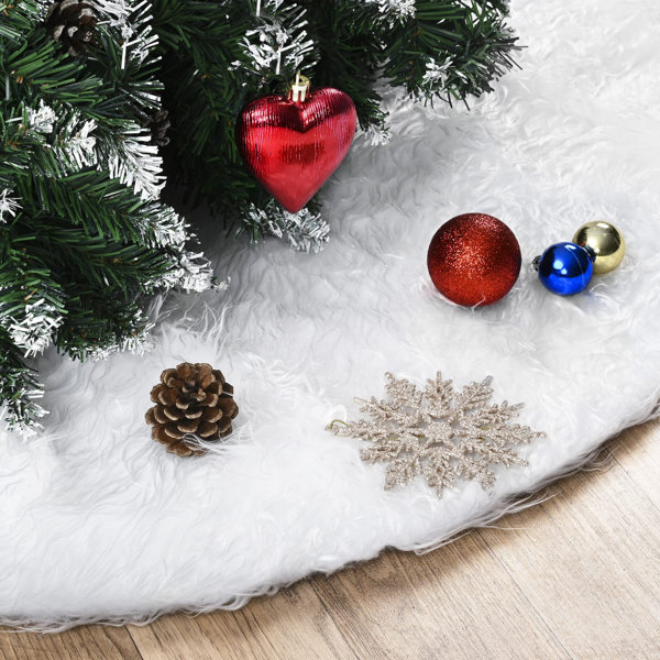 Luch Faux Fur Tree Skirt | Wayfair.co.uk