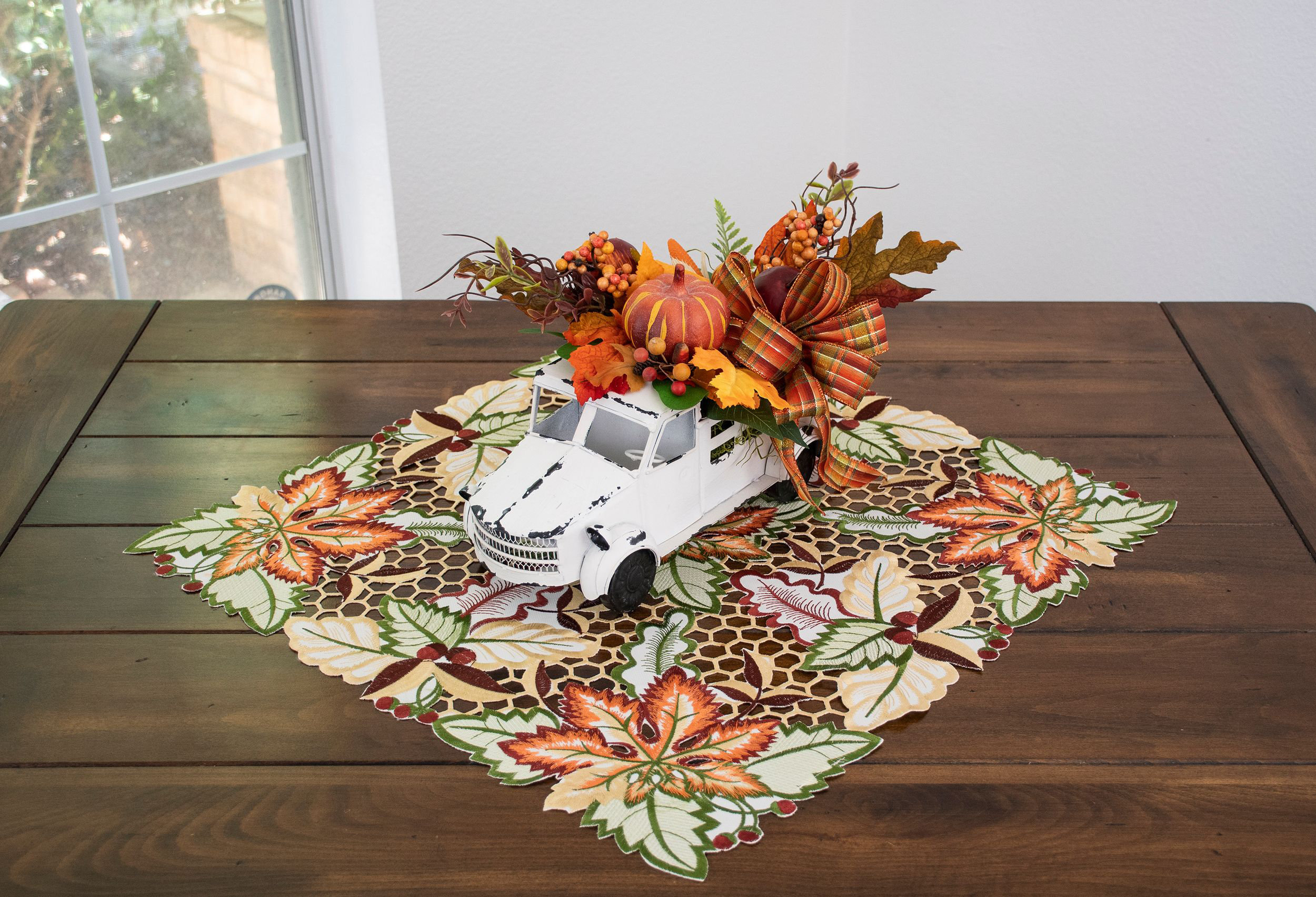 Winston Porter Riggleman Fall and Autumn Cutwork Colorful Maple Leaf Large Doily, Small Table ...