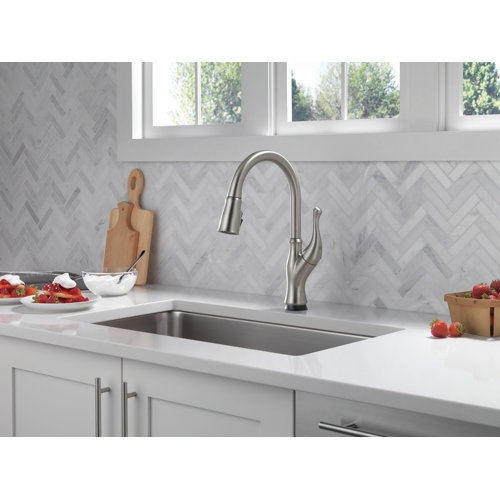 Delta Ophelia Pull Down Sprayer Touch Kitchen Sink Faucet, Touch ...