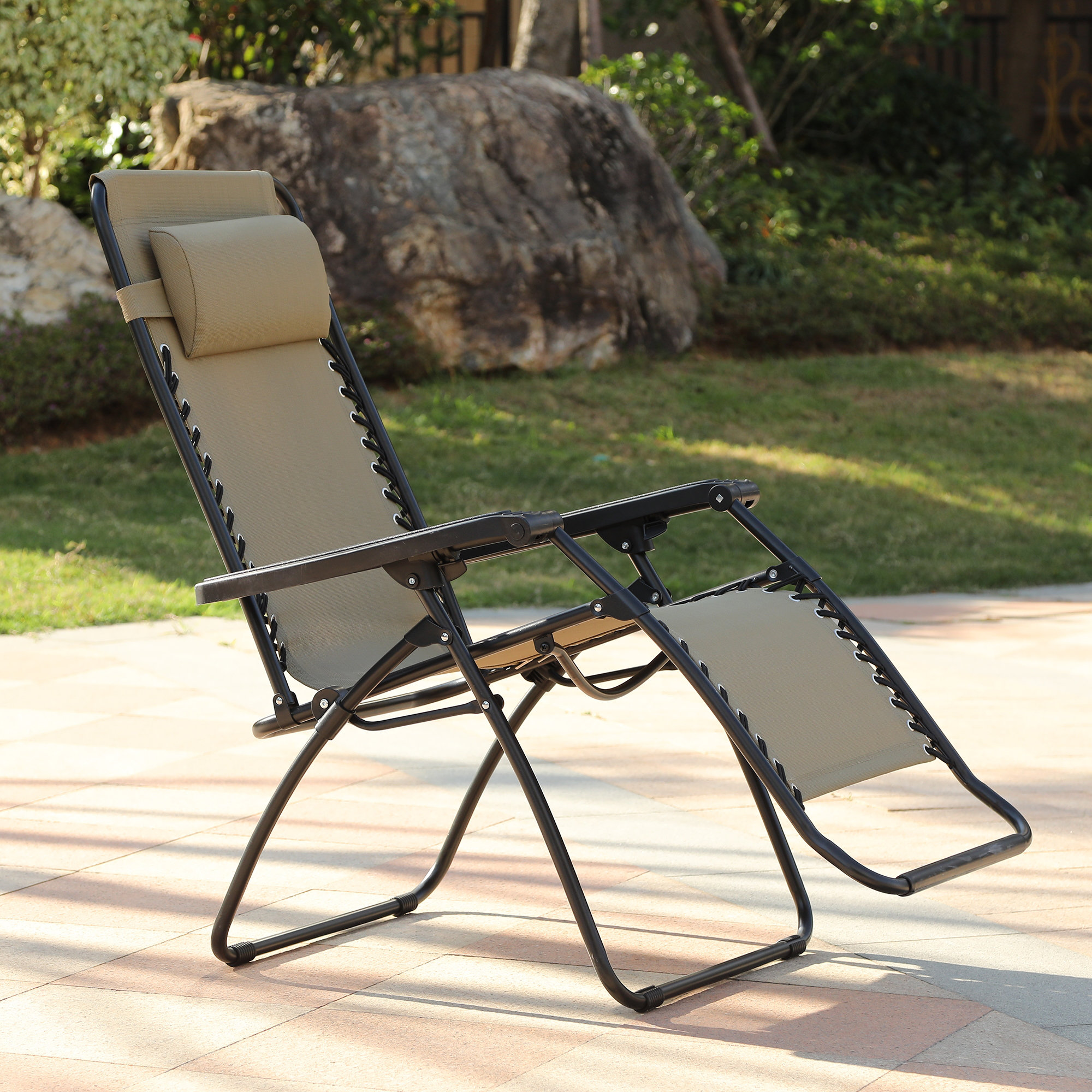 Red Barrel Studio Seabrooks Folding Zero Gravity Outdoor Chair with ...