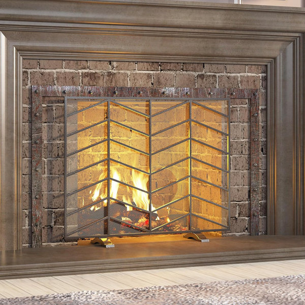 Arlmont & Co. Single Panel Handcrafted Wrought Iron Mesh Chevron ...