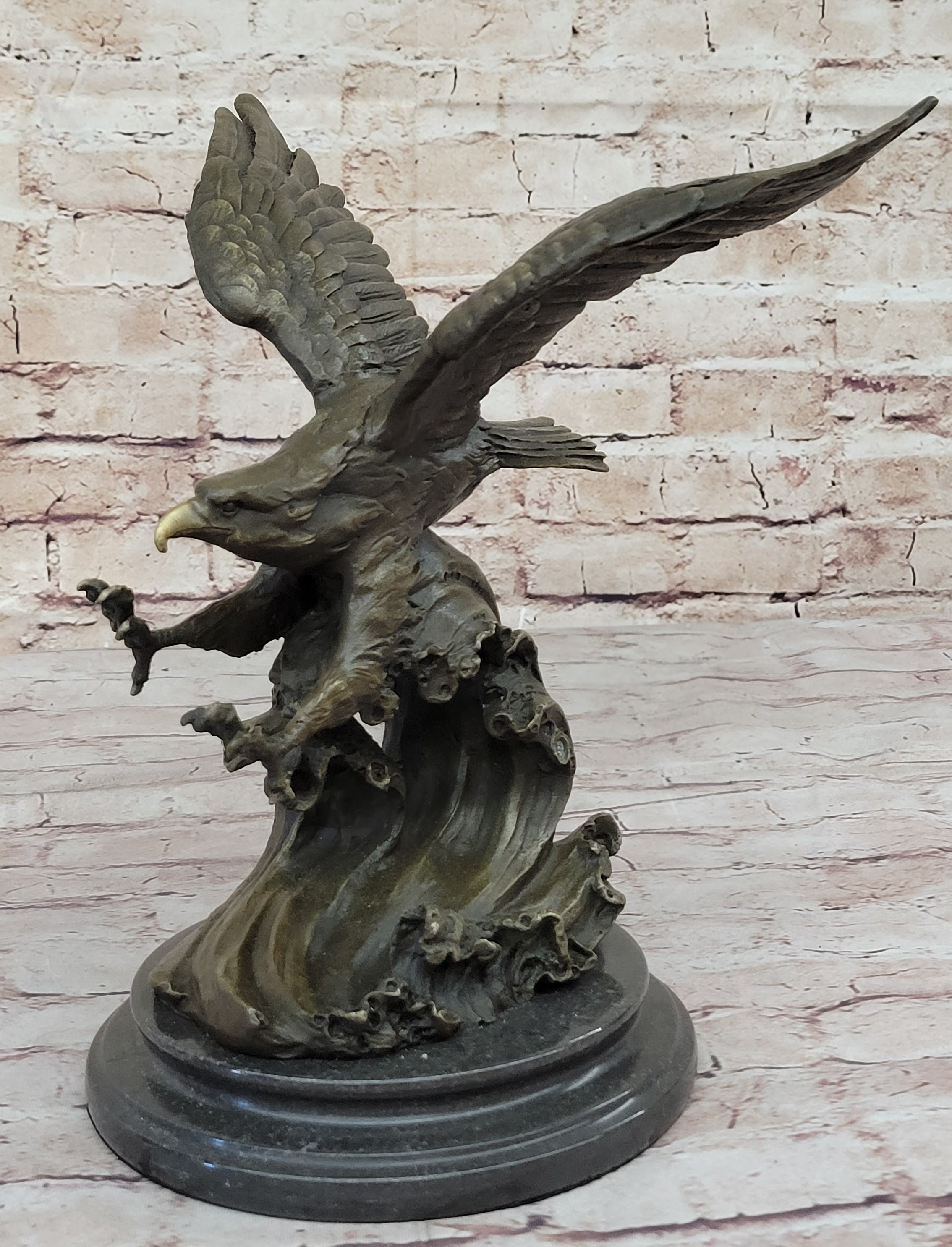 Loon Peak® Bronze Eagle Hawk Falcon Osprey Garden Park Zoo Statue ...