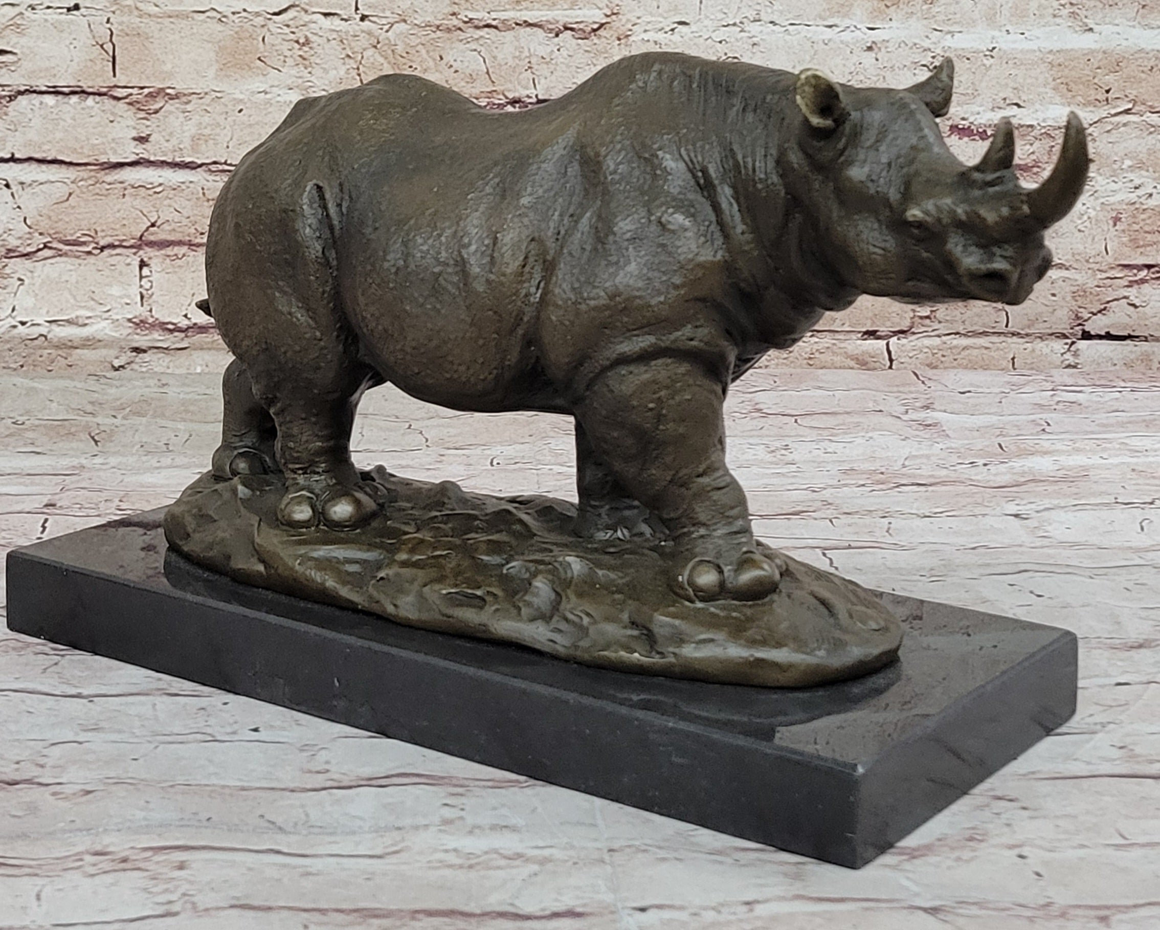 Bungalow Rose Zarin Rhinoceros Rhino Safari Wildlife Bronze Sculpture ...