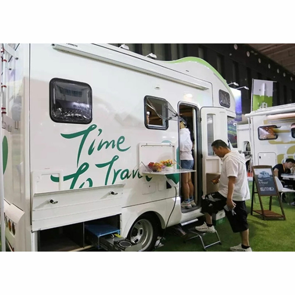 DALELEE 31.49'' RV Rectangular Portable Caravan Folding Table | Wayfair