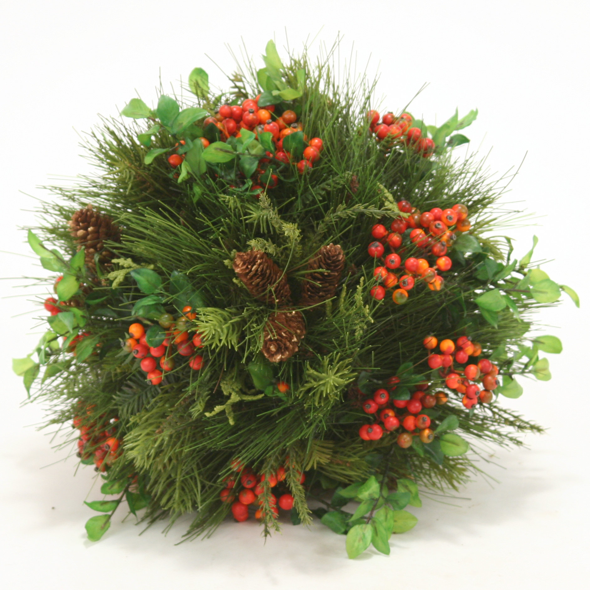 Distinctive Designs Mixed Pine Ball with Berry Spray's and Pine Cones ...
