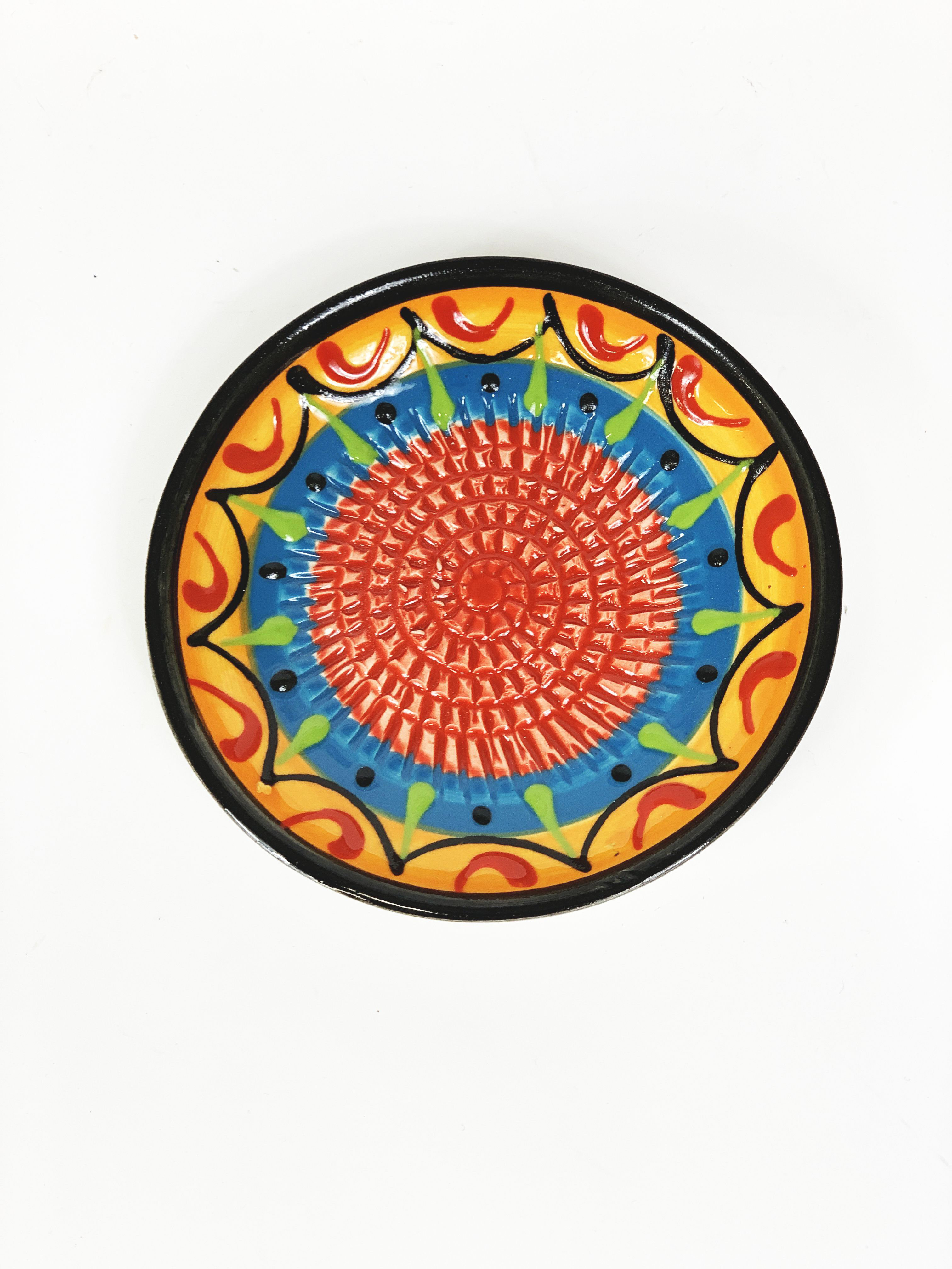 Verano Spanish Ceramics Classic Spanish - Garlic Rasp - Red/green ...