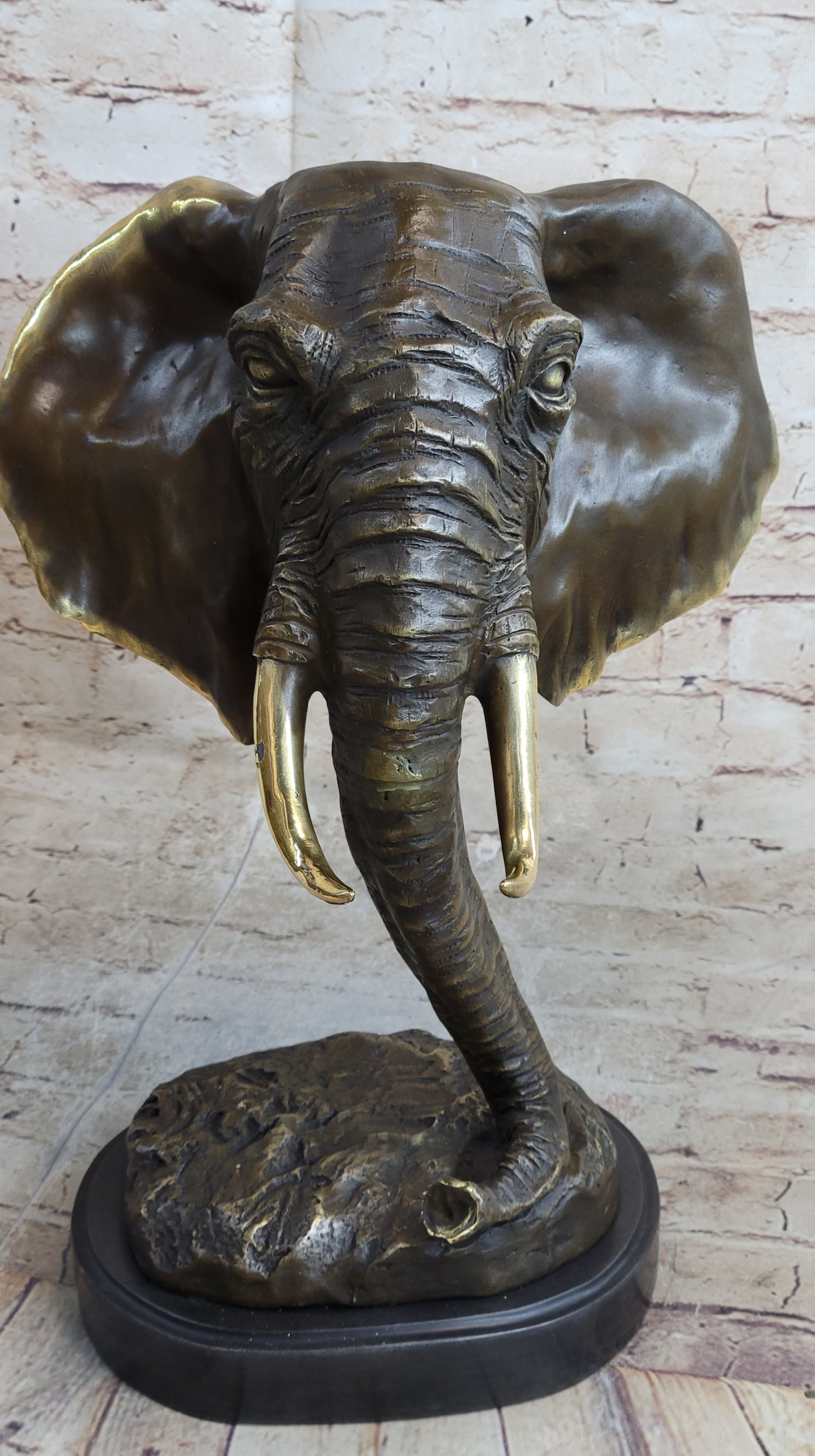 Bungalow Rose Xzayvien Abstract Floating Elephant Head Bust Bronze ...