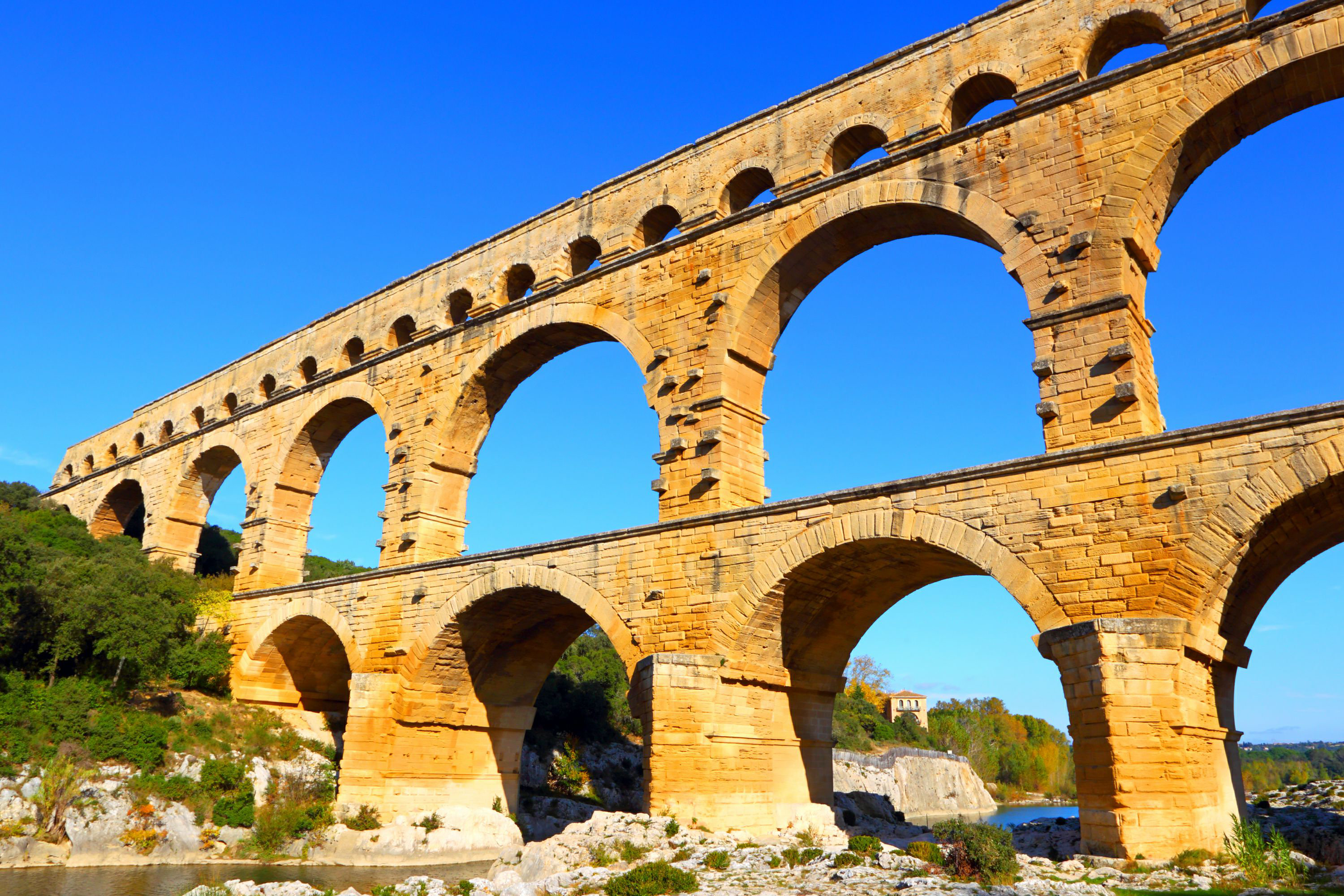 Ebern Designs Devleta The Pont Du Gard On Canvas by Hramovnick Print ...