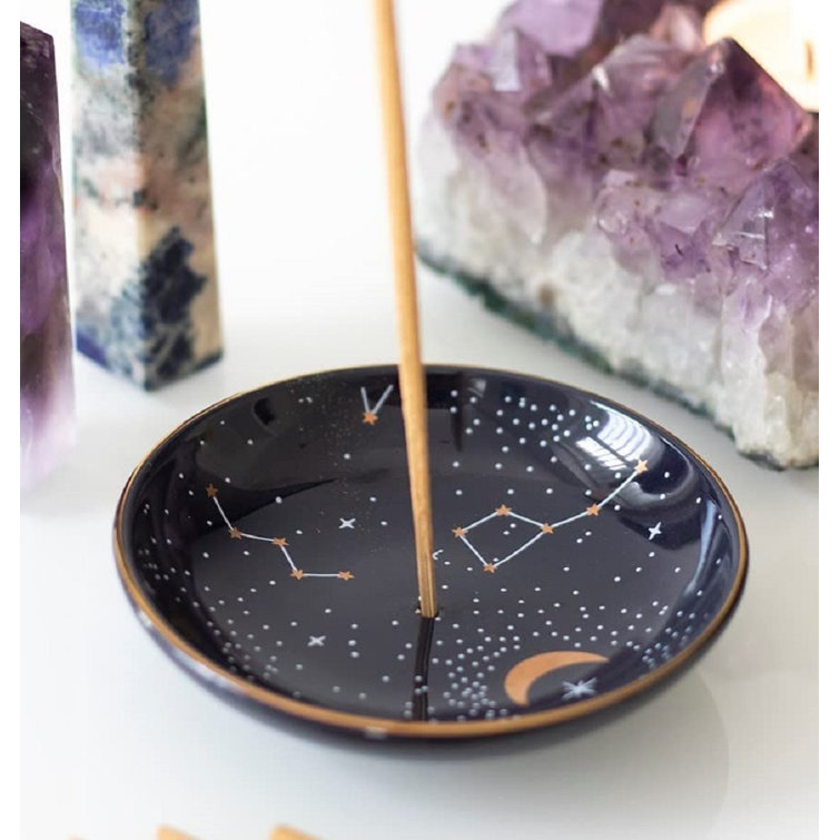 Dakota Fields Caidence Wicca, chaman, symboles sacrés, astrologie ...