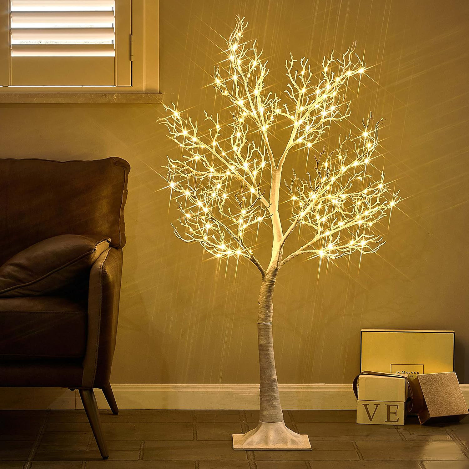 Bell Union LLC. White Tree With Lights Plug In 4FT 150 Fairy Lights ...