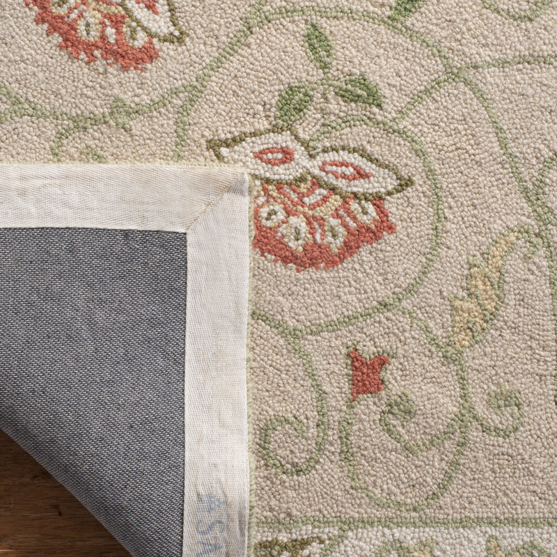 Lark Manor Hollander Hand Hooked Wool Floral Rug & Reviews | Wayfair
