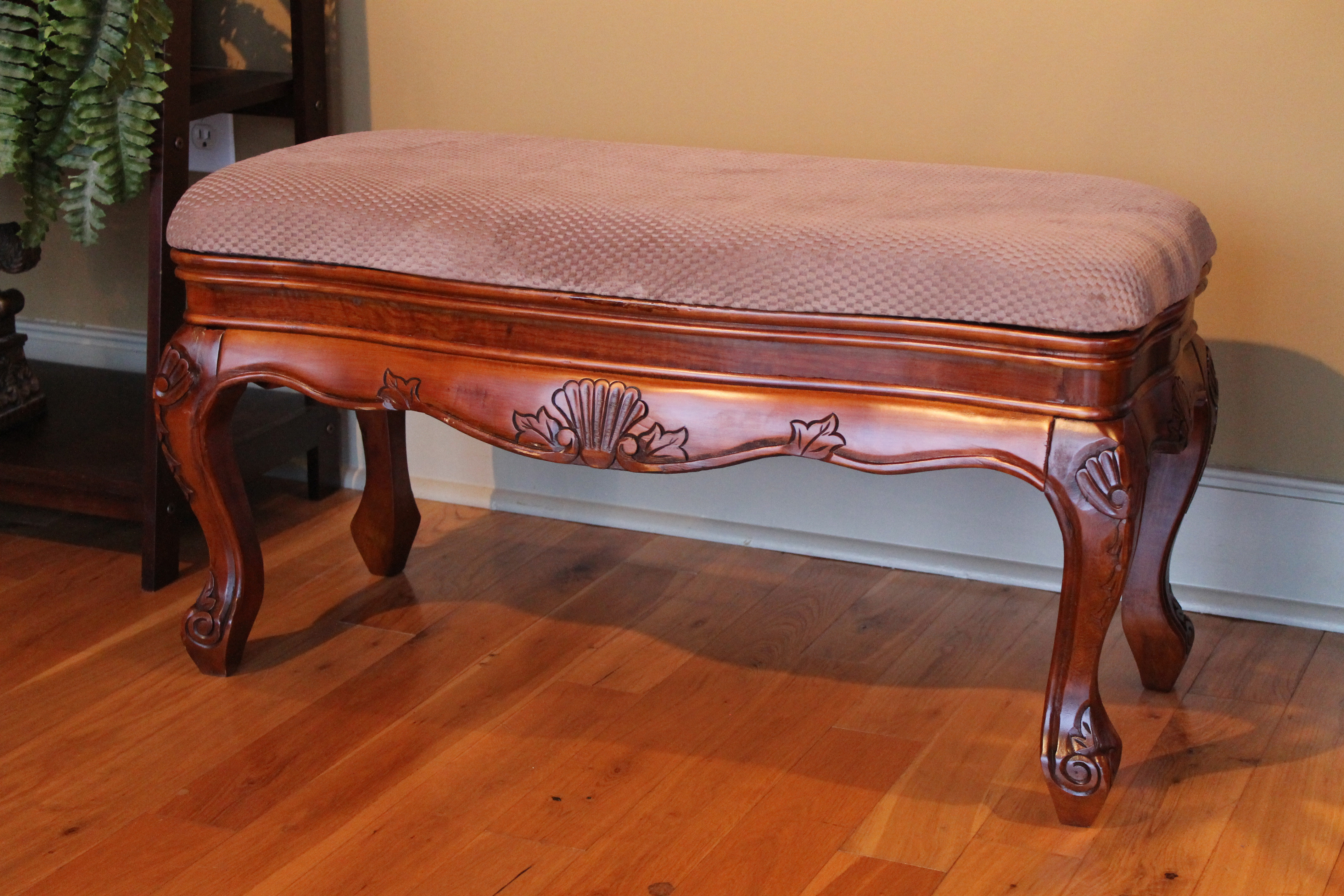 Astoria Grand Betty Solid Wood Vanity Bench & Reviews | Wayfair