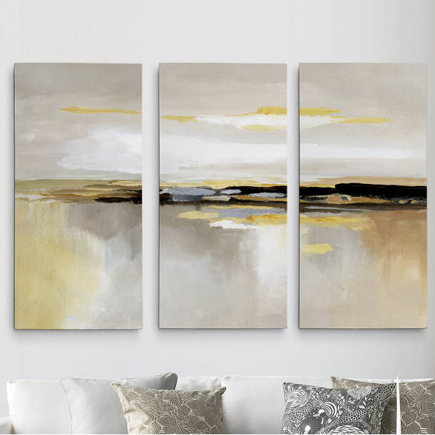 Wrought Studio Broadalbin Clear Indoor / Outdoor Glass Vase & Reviews ...