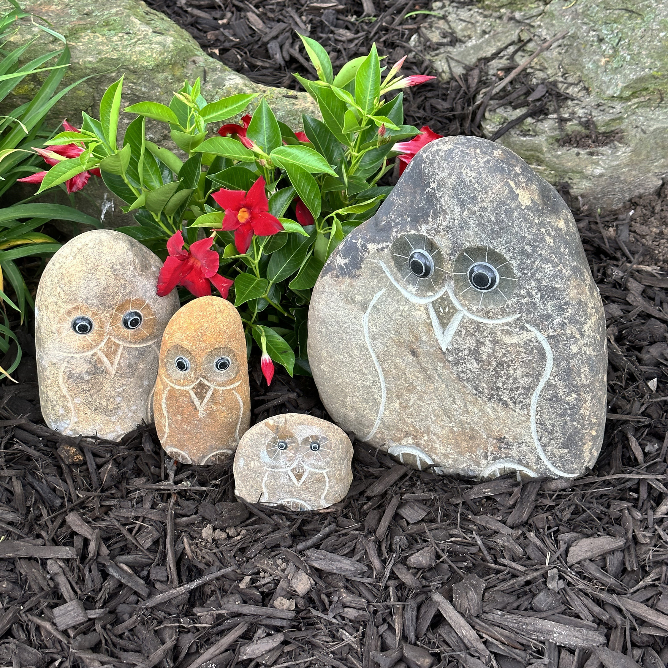Arlmont & Co. Rodricus Owl Animals Weather Resistant Stone Garden ...
