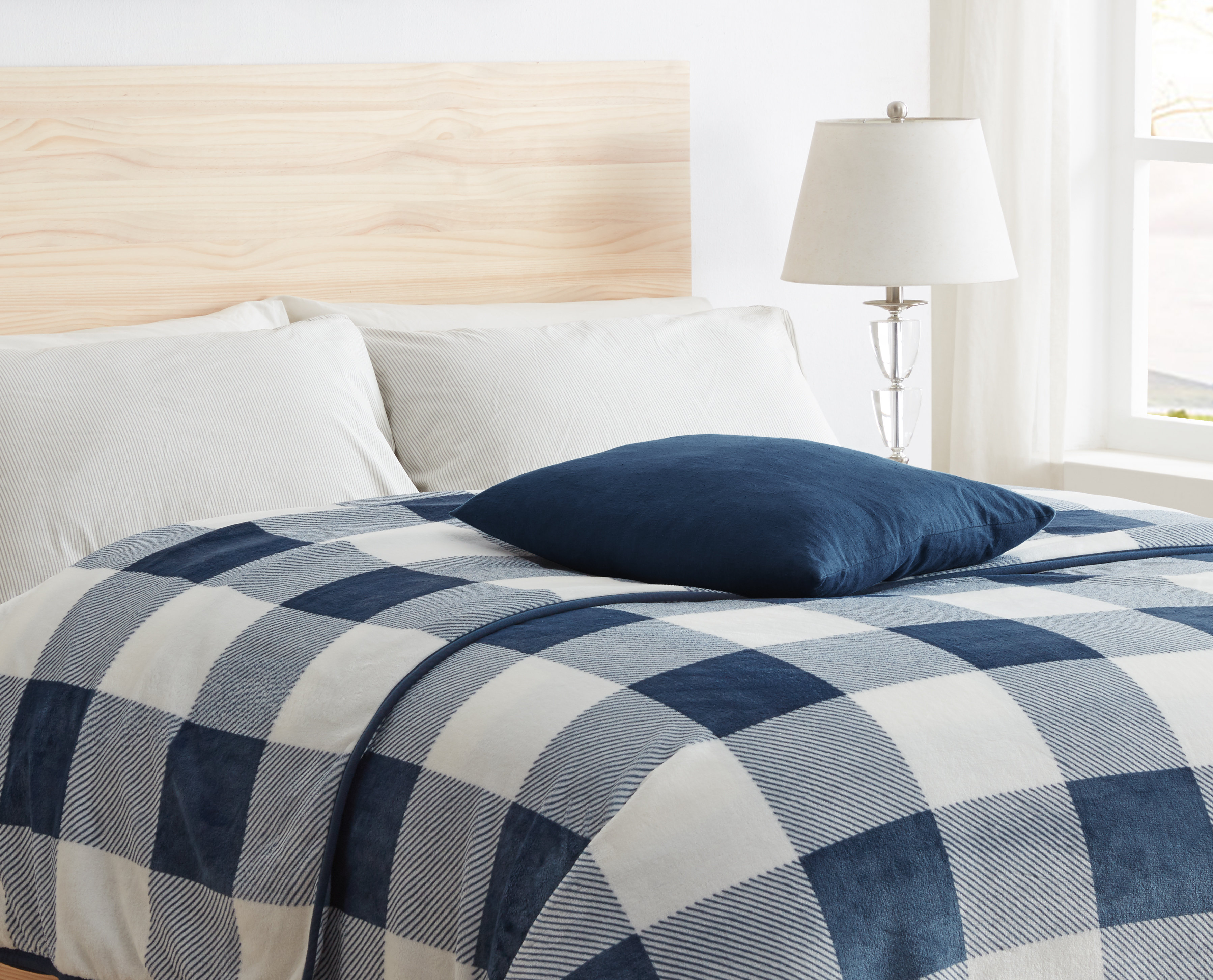 Clara Clark Ultra Thick Mink Blanket & Reviews | Wayfair