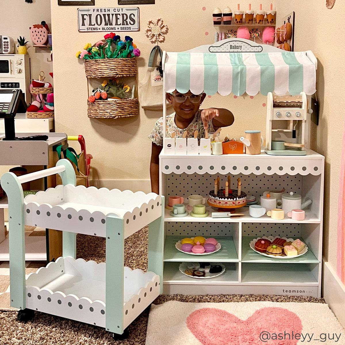 Teamson Kids My Dream Bakery Shop and Pastry Cart Wooden Play Set ...