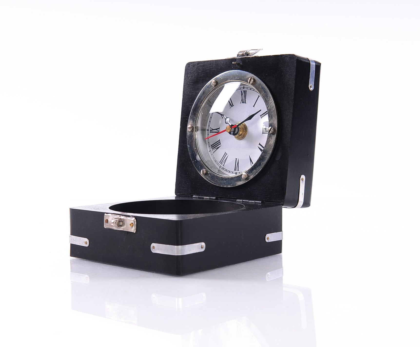 Longshore Tides Analog Metal Mechanical Tabletop Clock in Black | Wayfair