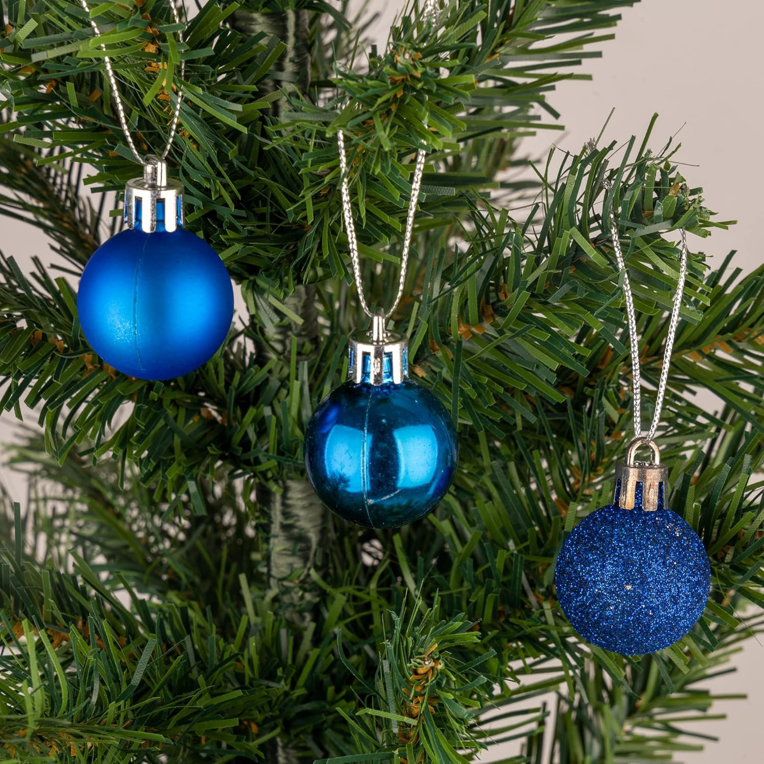 The Seasonal Aisle 30mm/24Pcs Christmas Baubles Shatterproof Emerald ...