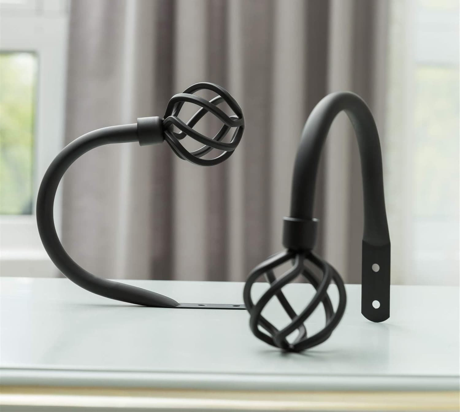 Rosdorf Park Set of 2 Handmade Metal Heavy - Duty Curtain Holdbacks ...