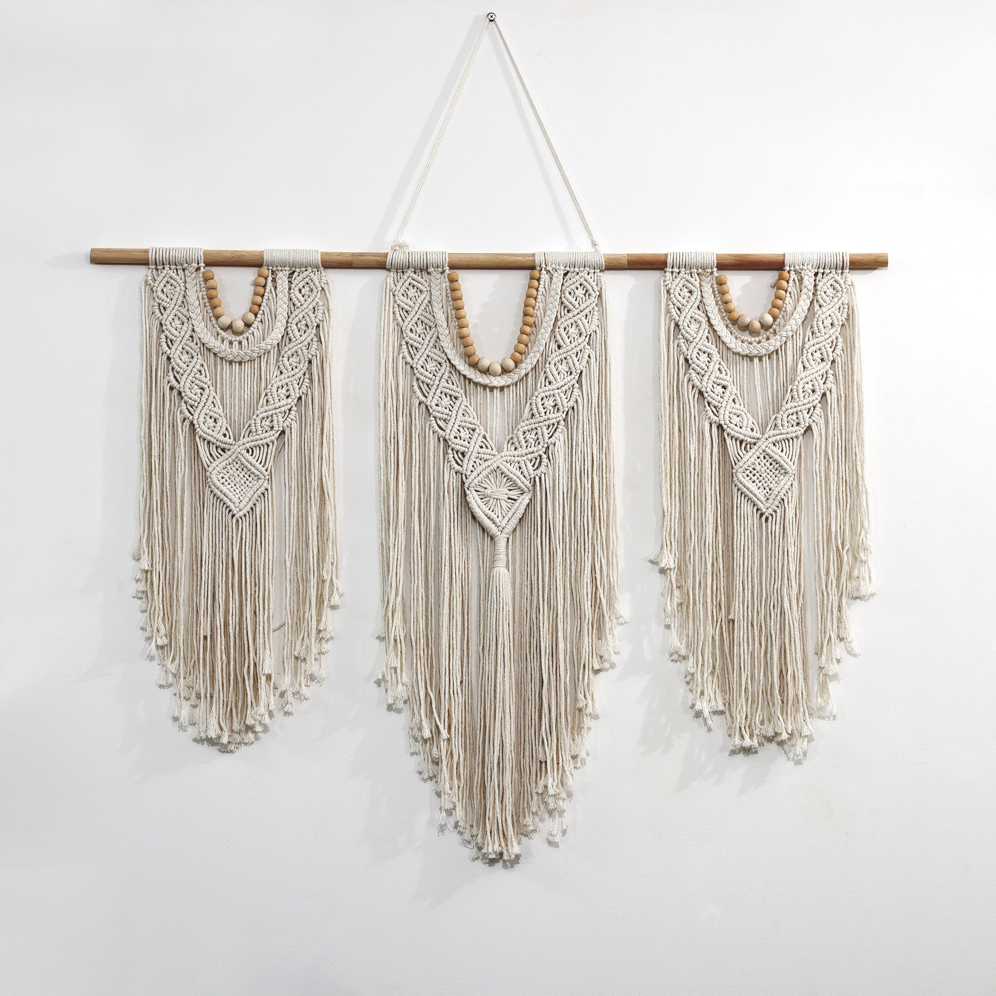 Bungalow Rose Macrame Boho-style Fabric Hand Woven Cotton Wall Hanging ...