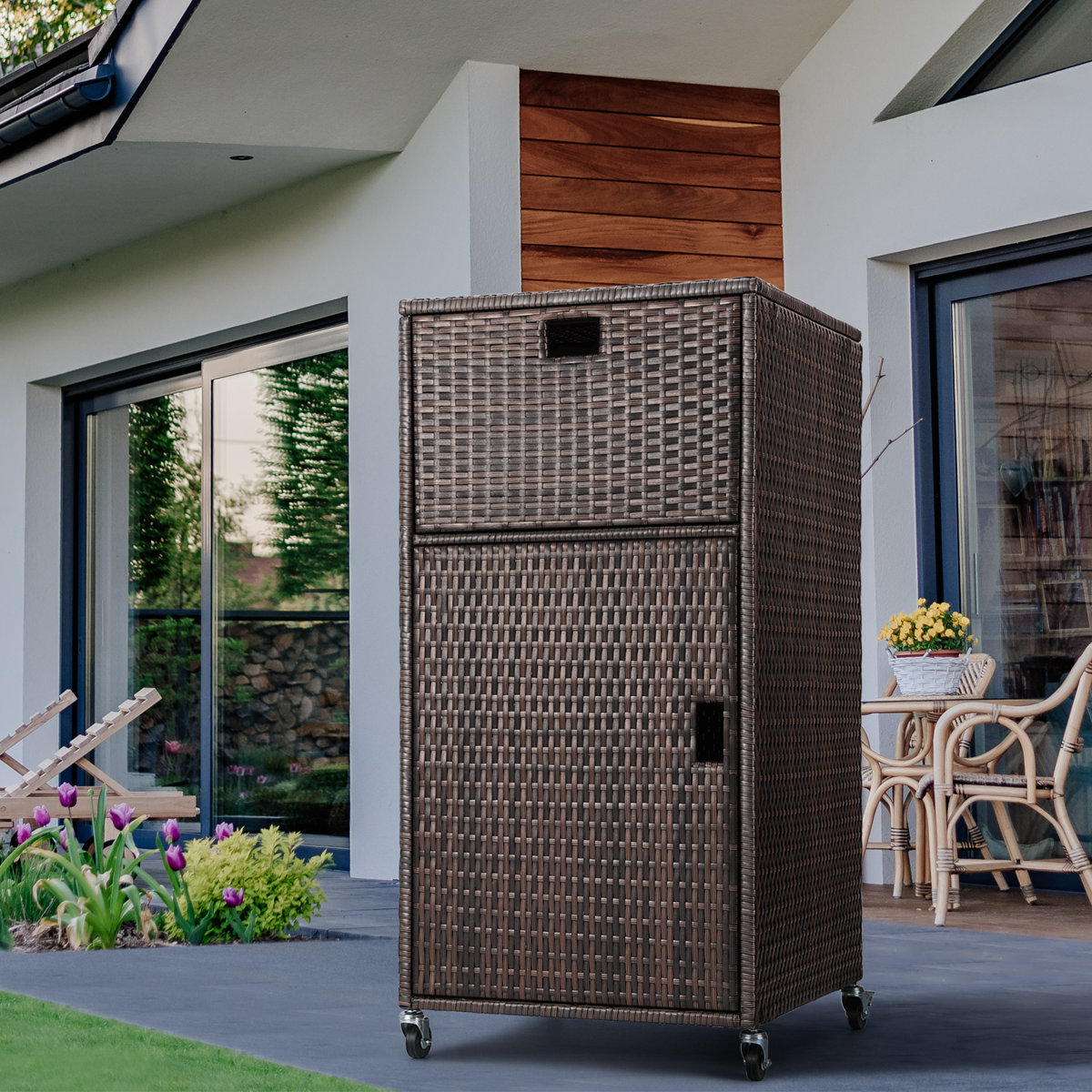 Patio Novagarden Outdoor Towel Rack For Pool Outdoor Pool Towel Storage ...